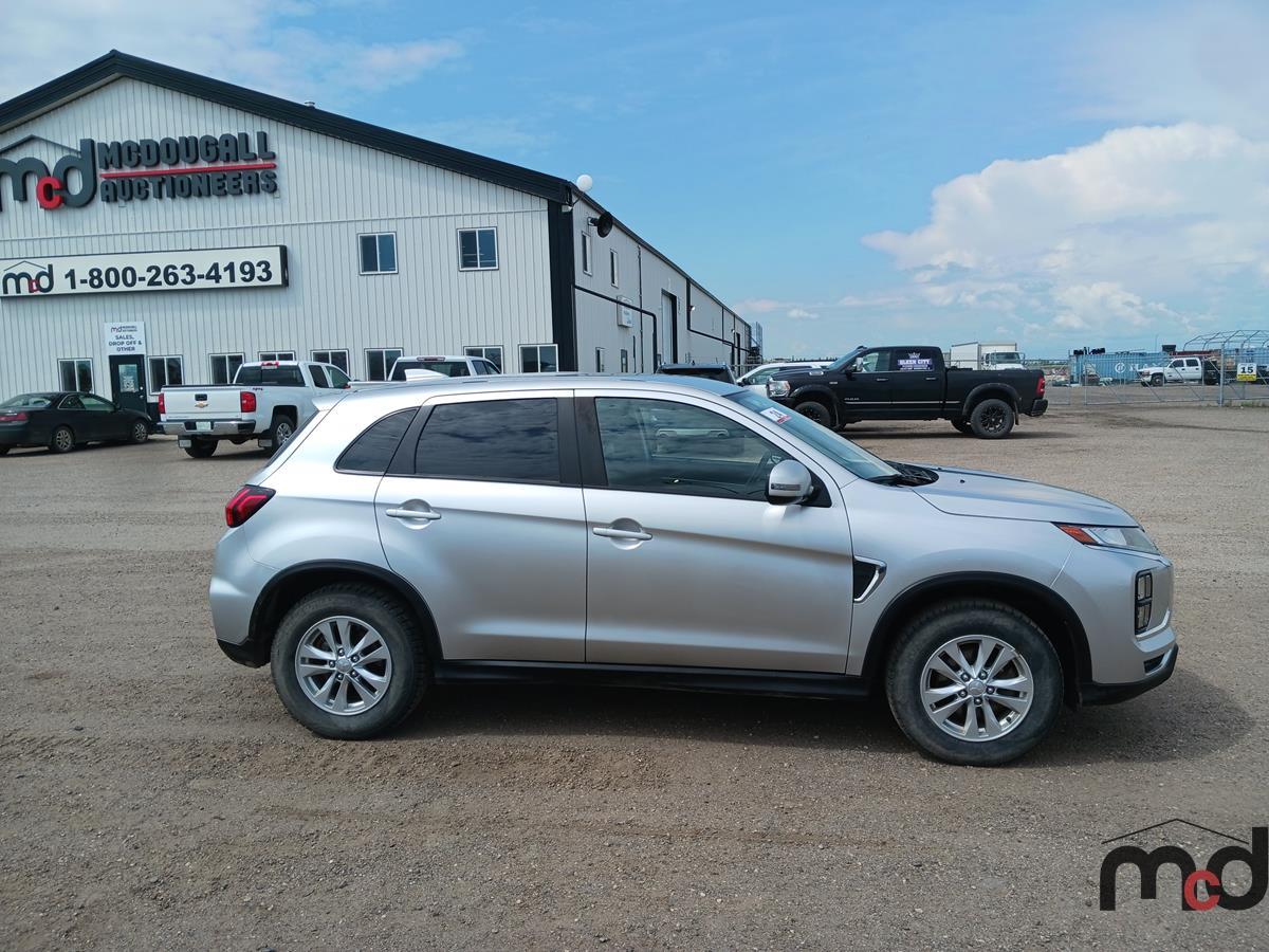 2020 Mitsubishi RVR SUV